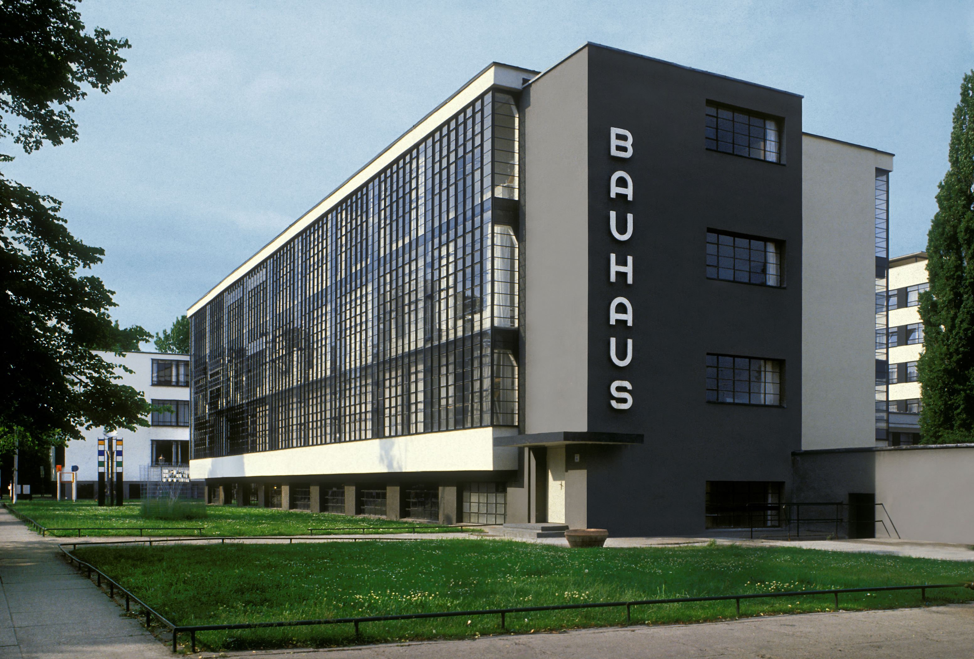 The Bauhaus: Unity of the Arts